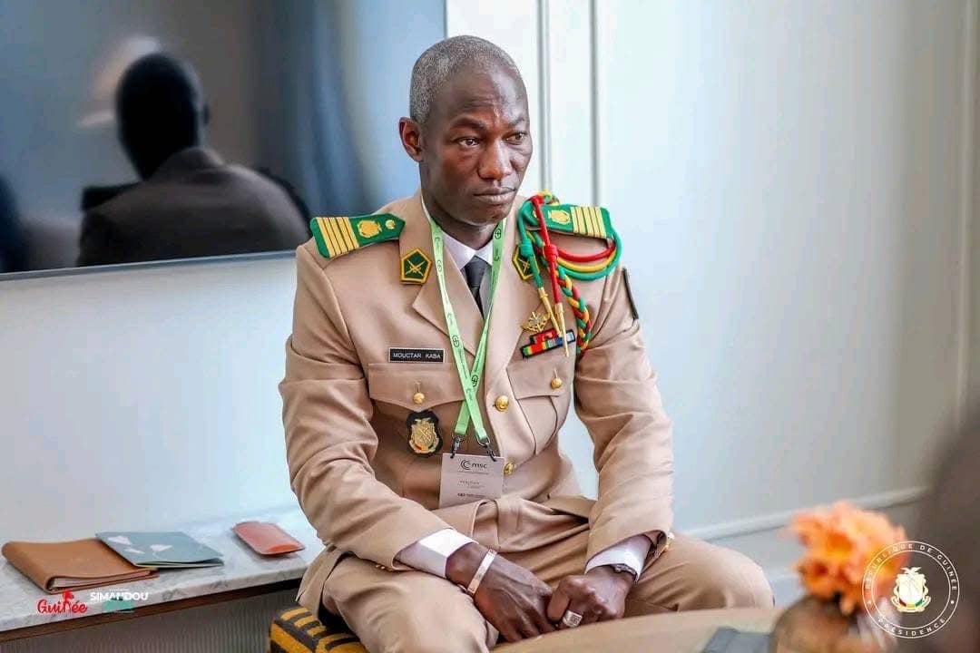 Djibril Camara, jugé pour vol de chaises chez le colonel "Spartacus" - Conakrylemag News de la ...